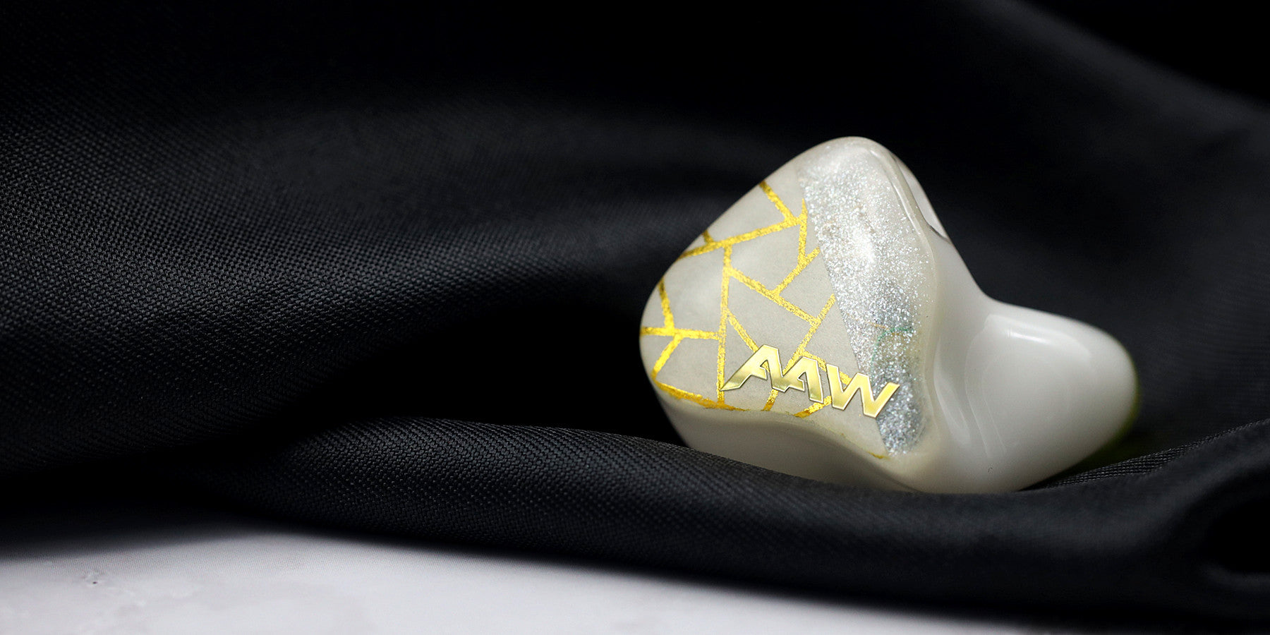 AAW Custom Builder | Advanced AcousticWerkes